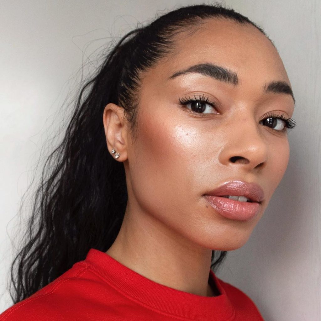 Maquiagem simples: 60 fotos, tutoriais e produtos para uma make versátil