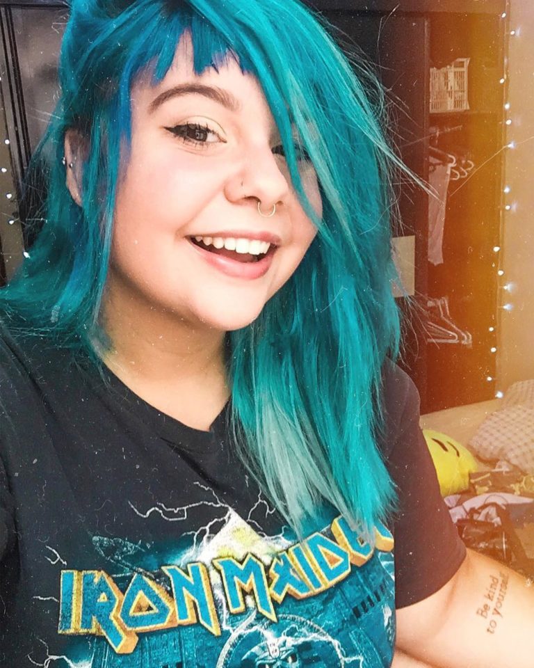 Cabelo azul: 45 fotos, tutoriais e dicas para um visual autêntico e ...