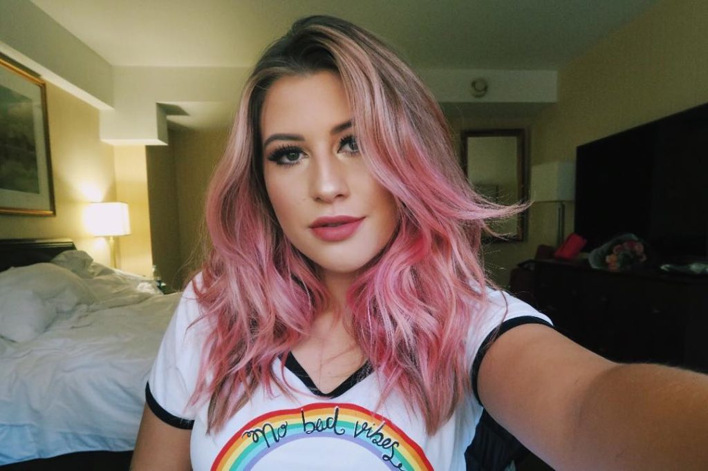 Cabelo rosa: 65 fotos, tutoriais e dicas para manter a cor radiante