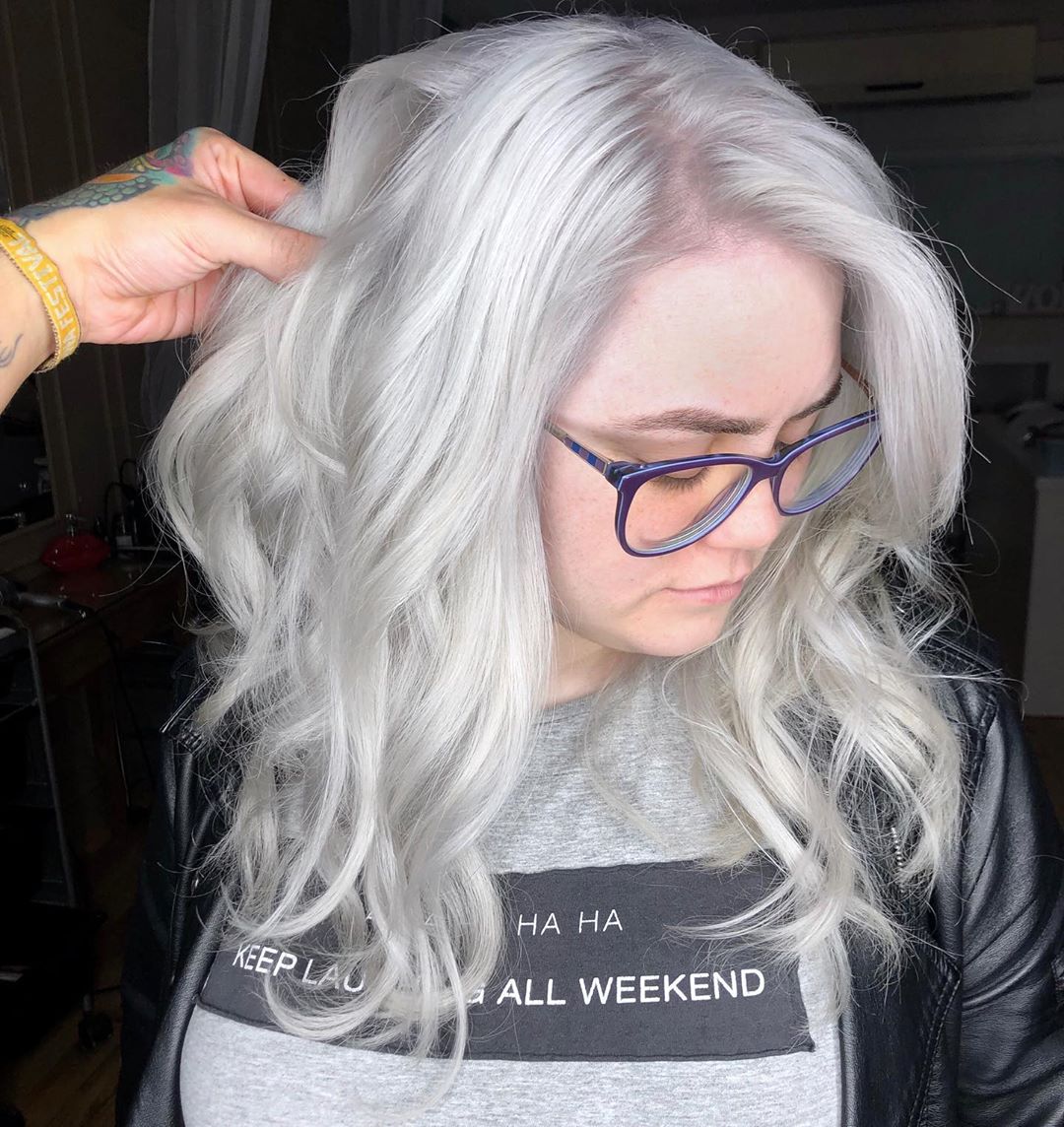 Cabelo platinado: 50 fotos e dicas para adotar esse visual