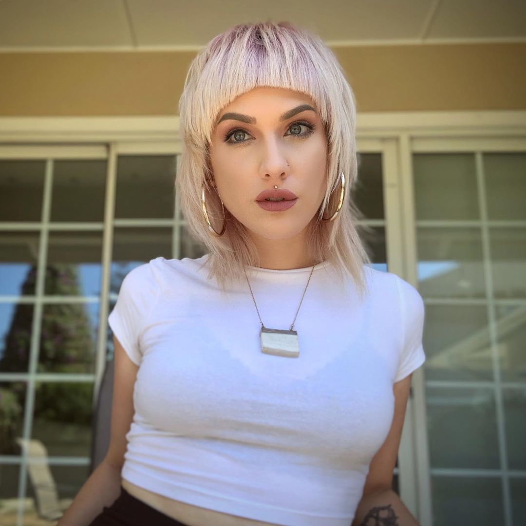Cabelo platinado: 50 fotos e dicas para adotar esse visual