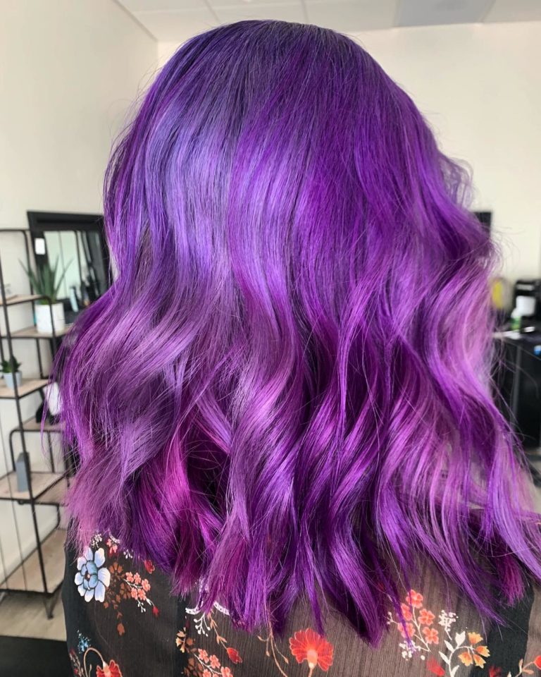 Cabelo roxo: 65 ideias, tutoriais e dicas para uma transformação colorida