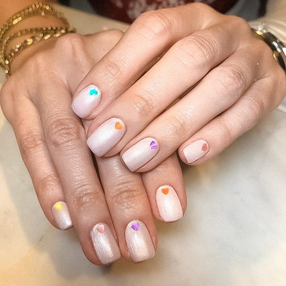 Unhas decoradas simples: 50 fotos + passo a passo para sair do básico