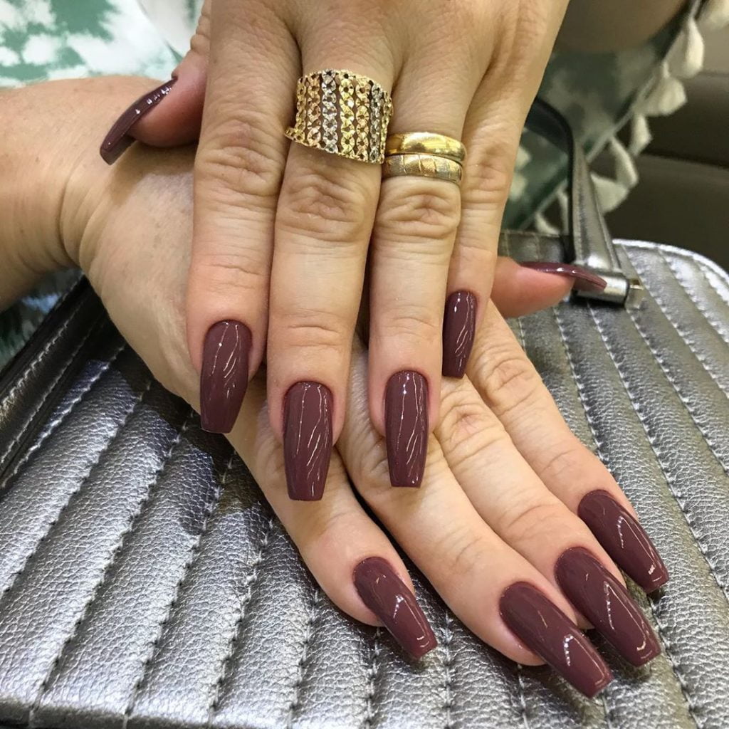 Unhas de gel: tudo sobre a técnica + 60 fotos