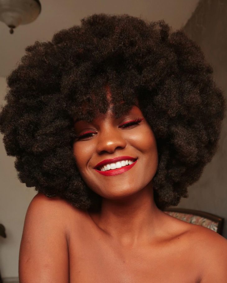 Franja: tipos, como cortar e qual combina com você [35 FOTOS]