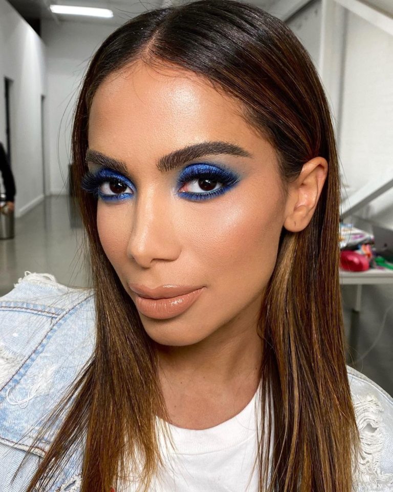 Maquiagem colorida: 35 fotos e PASSO A PASSO para você se inspirar