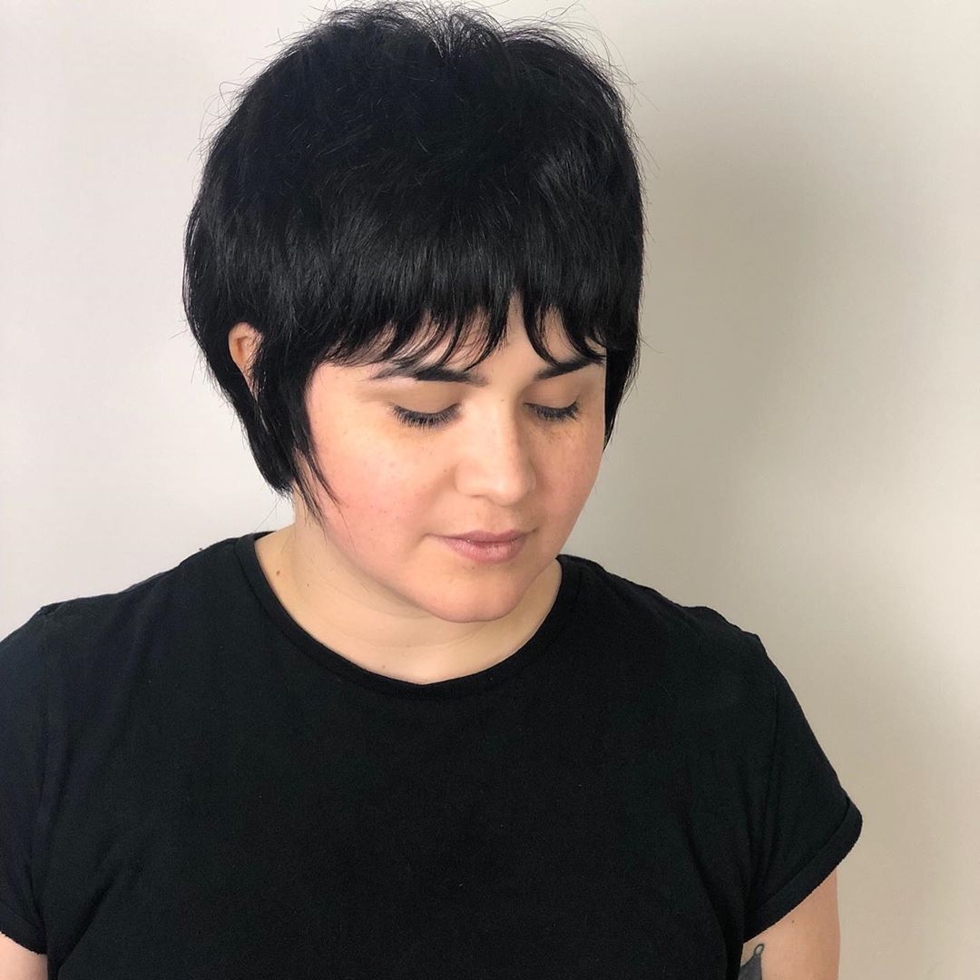 Franja desfiada: 40 ideias para deixar o seu corte cheio de estilo