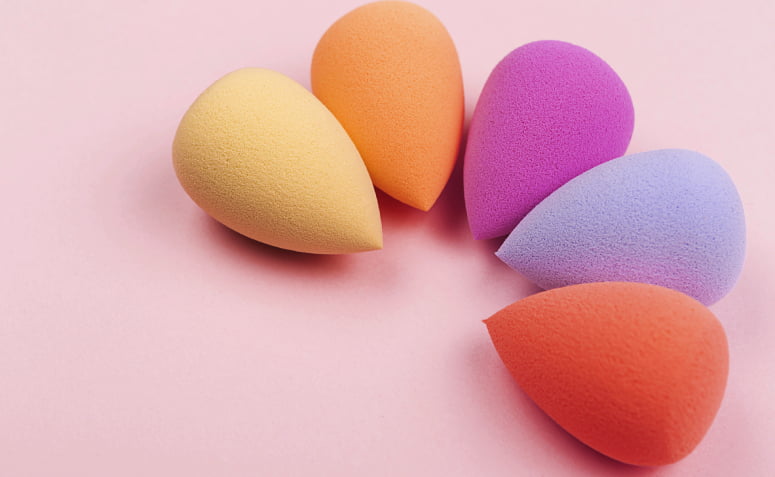 Esponja de maquiagem: as 12 MELHORES para comprar e como usar