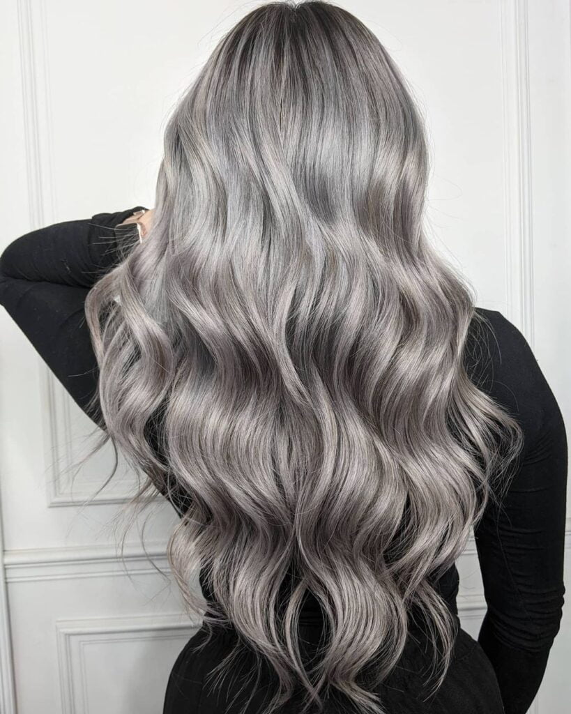 Loiro acinzentado: 35 fotos que mostram toda a beleza dessa cor