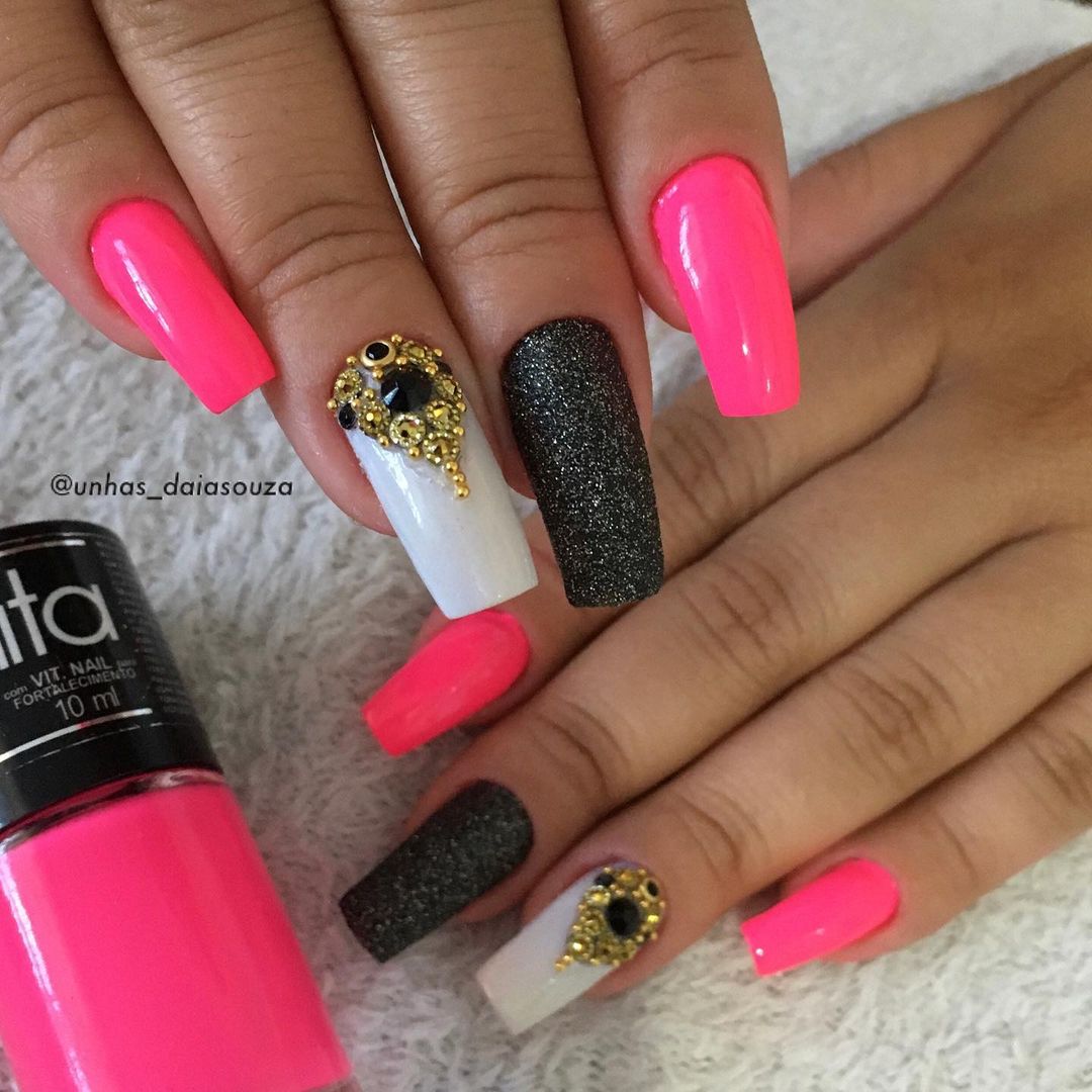 Unhas decoradas rosa: 90 ideias lindas e charmosas [FOTOS]