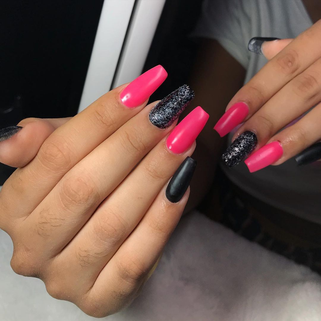 Unhas decoradas rosa: 90 ideias lindas e charmosas [FOTOS]