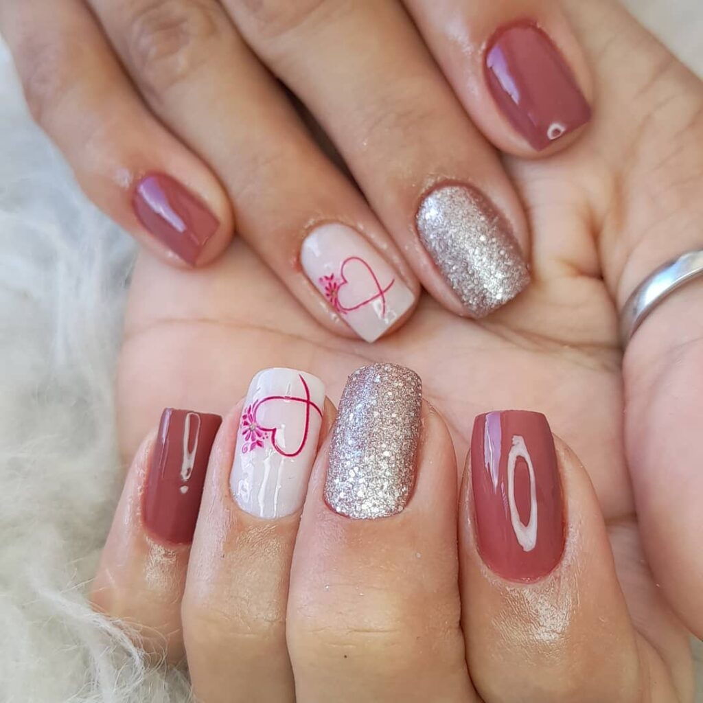 Unhas decoradas rosa: 90 ideias lindas e charmosas [FOTOS]