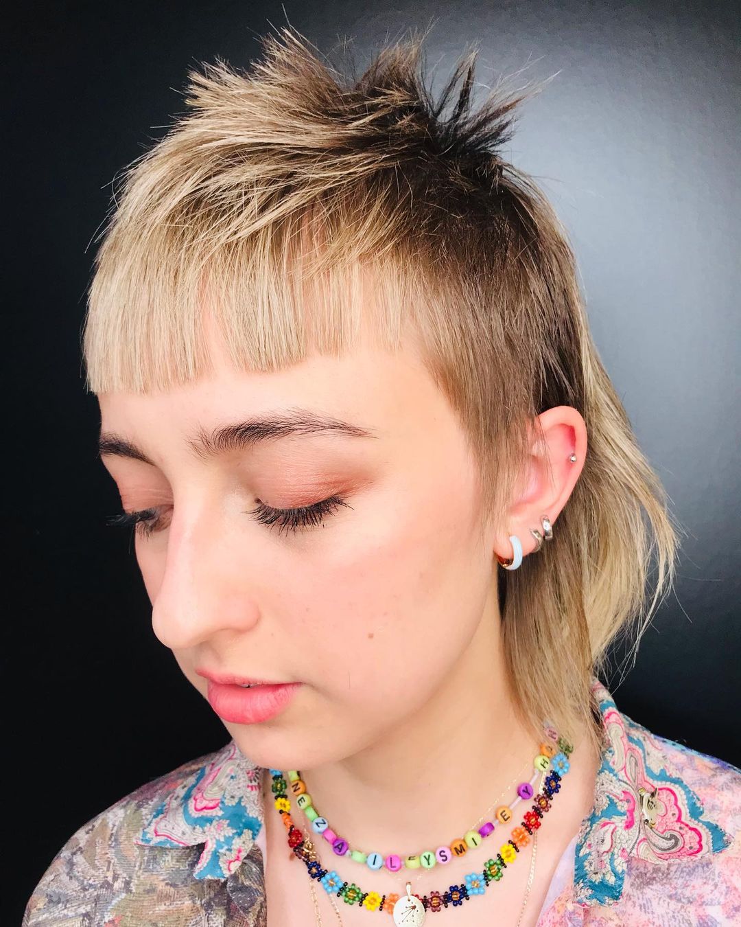 Mullet: o corte perfeito para quem quer um visual repleto de atitude