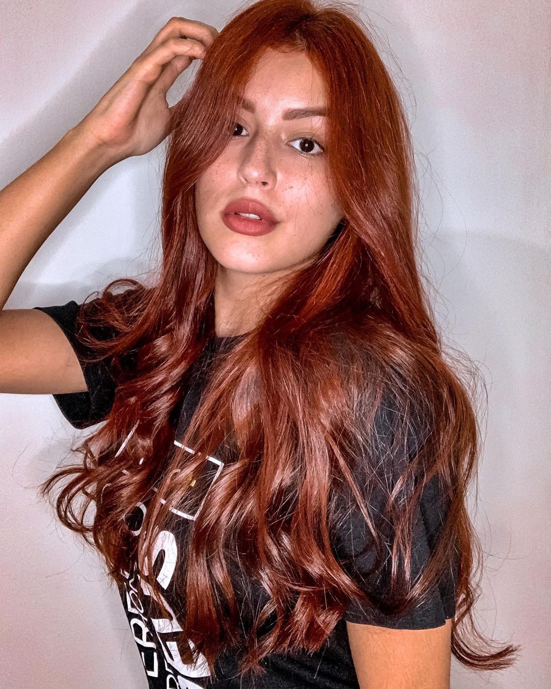 Ruivo escuro: 30 fotos que mostram toda a versatilidade dessa cor