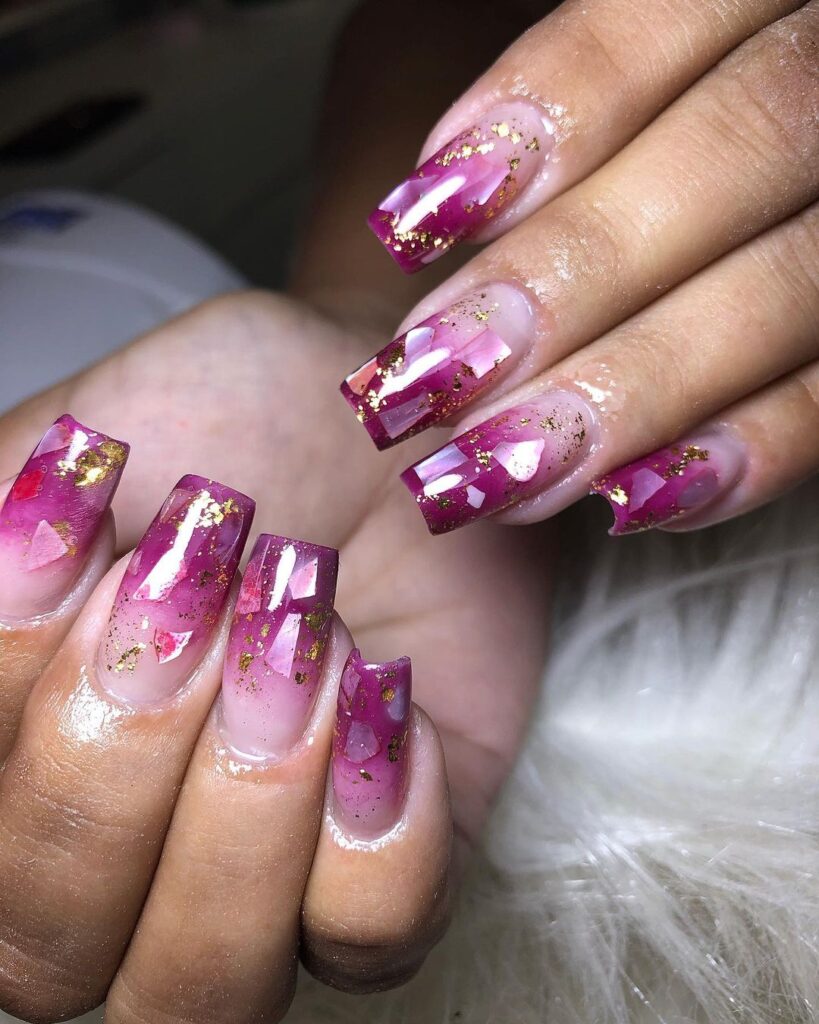 Unhas encapsuladas: saiba o que são e confira inspirações incríveis