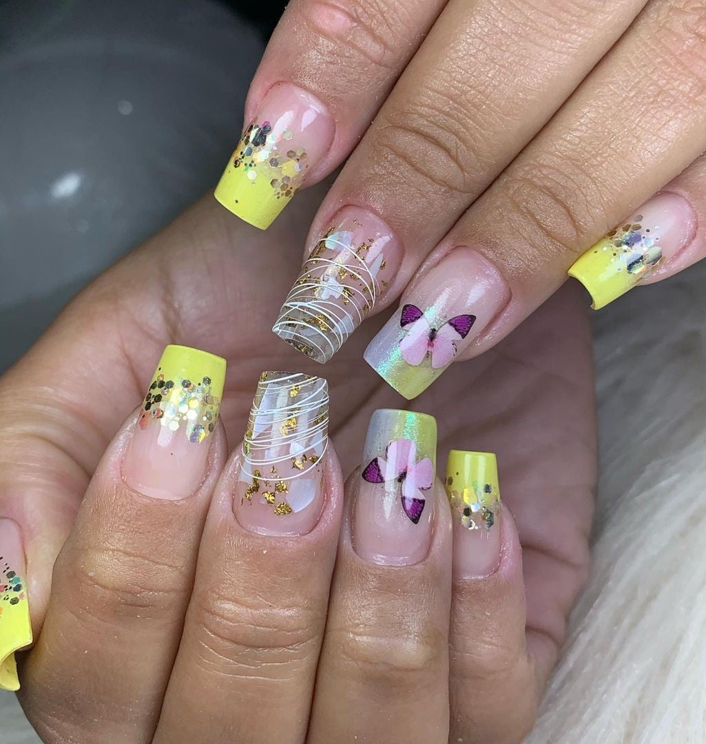 Unhas encapsuladas: o que é + 50 modelos para se insipirar