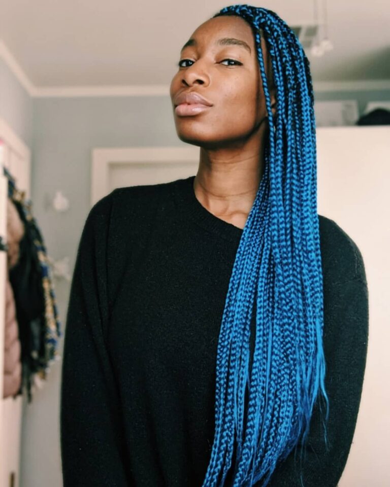 Box braids azul: 35 fotos e tutoriais para ter tranças arrasadoras
