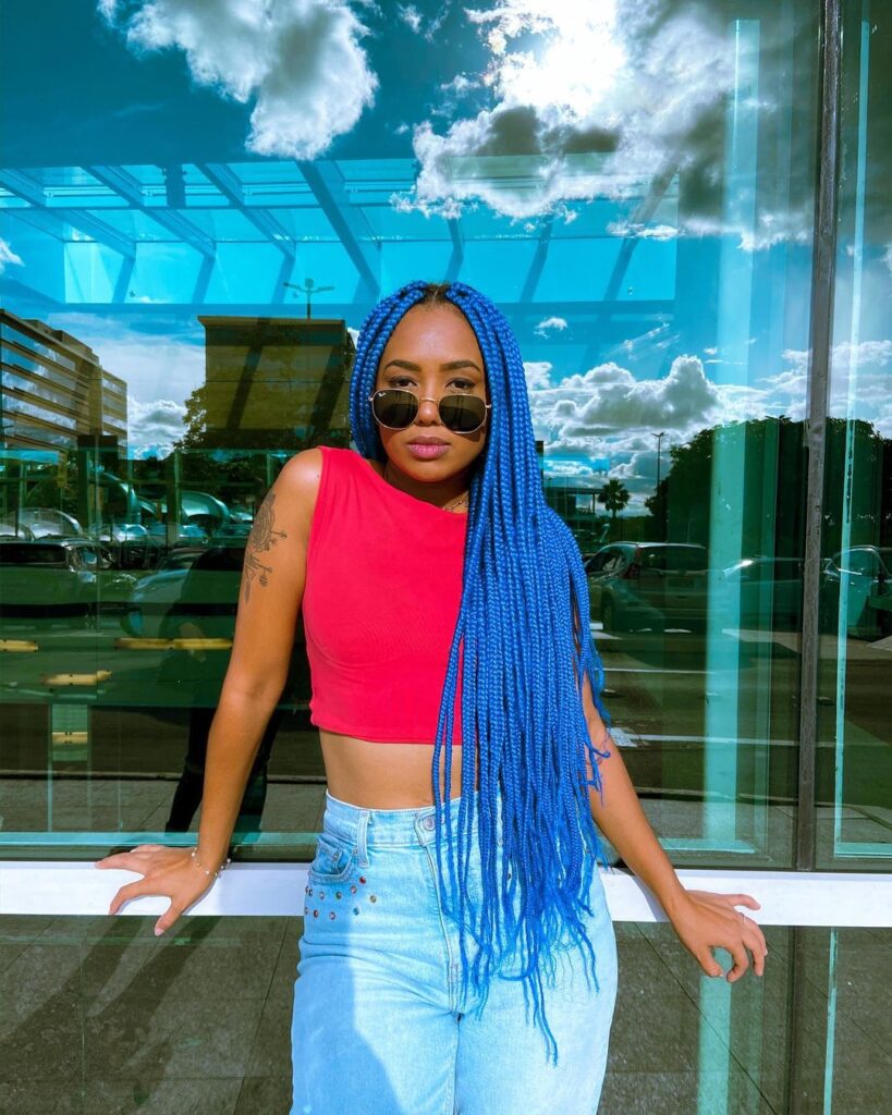 Box braids azul: 35 fotos e tutoriais para ter tranças arrasadoras