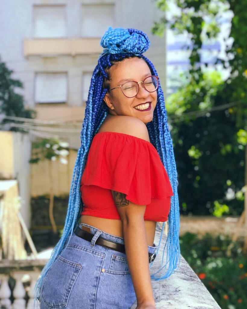 Box braids azul: 35 fotos e tutoriais para ter tranças arrasadoras