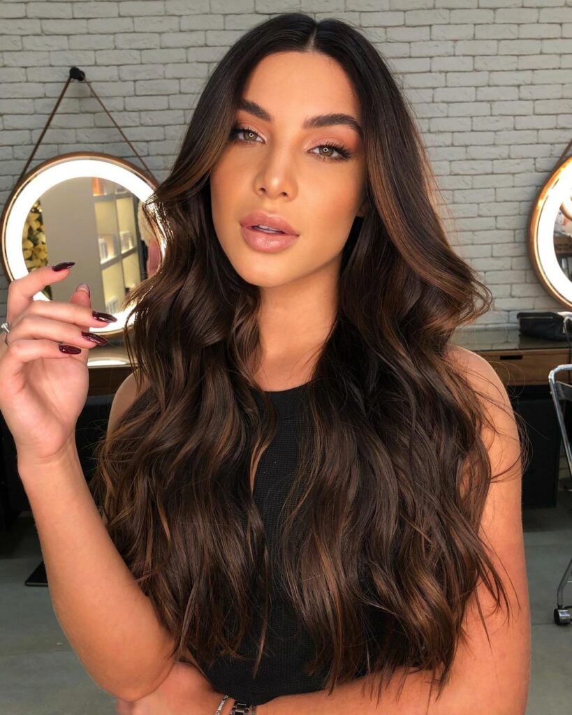 Cabelo chocolate: 45 opções + tutorais e dicas para arrasar nesse tom