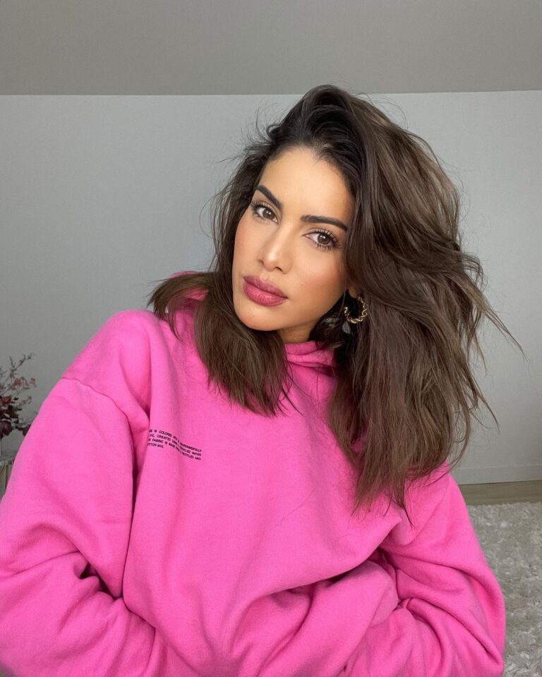 Franja longa: 50 fotos e 4 tutorias para deixar seus cabelos lindíssimos