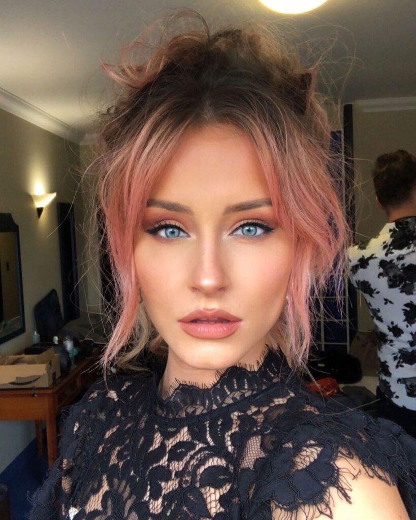 Franja longa: 50 fotos e 4 tutorias para deixar seus cabelos lindíssimos