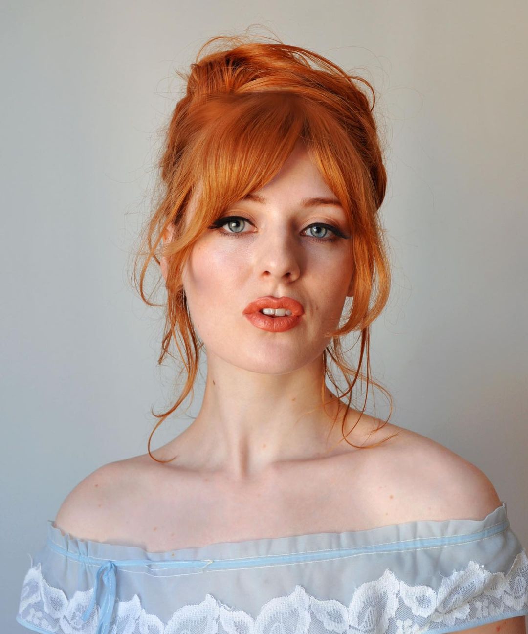 Franja longa: 50 fotos e 4 tutorias para deixar seus cabelos lindíssimos