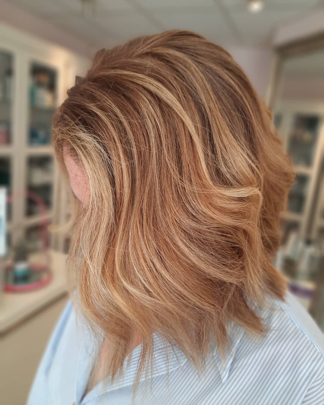 Loiro mel: 50 fotos de inspiração mais tutoriais para atingir essa cor