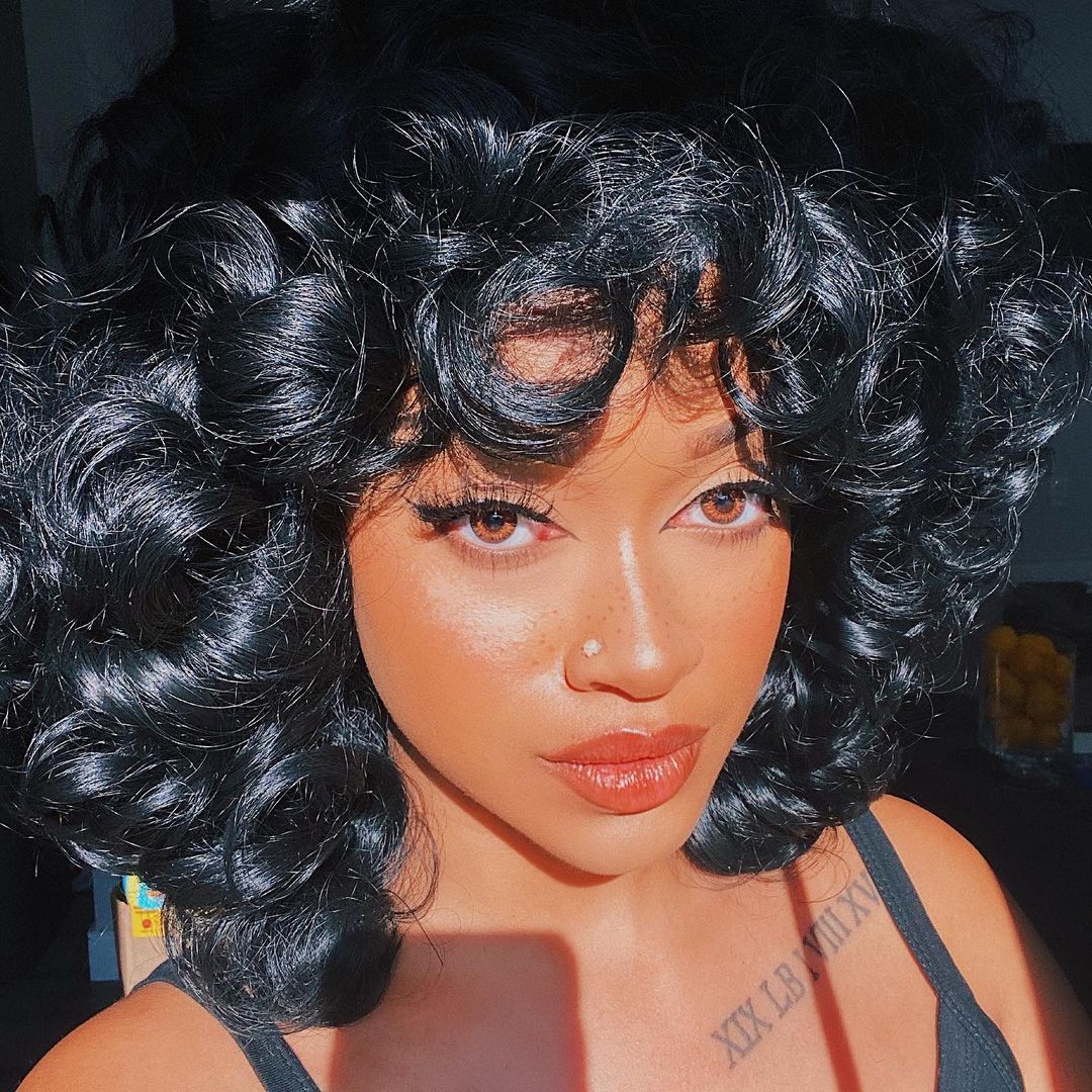 Cabelo preto azulado: 50 fotos para apostar no glamour