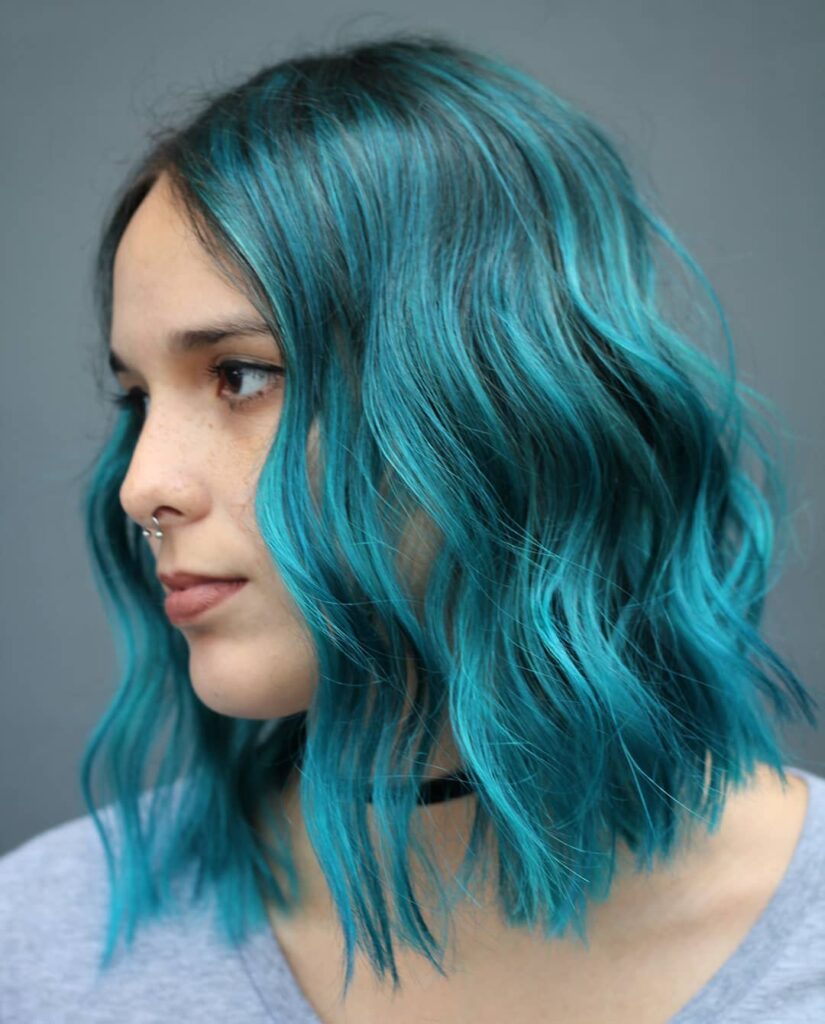 Cabelo azul turquesa: 40 ideias + 5 tintas para aderir a cor