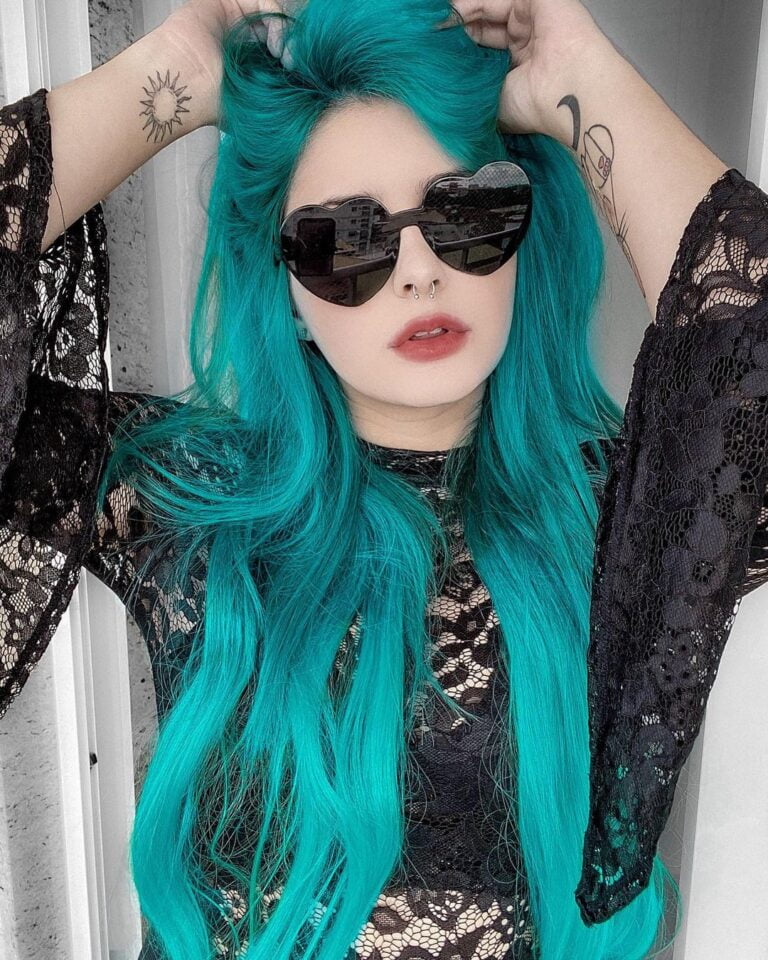 Cabelo azul turquesa: 40 ideias + 5 tintas para aderir a cor