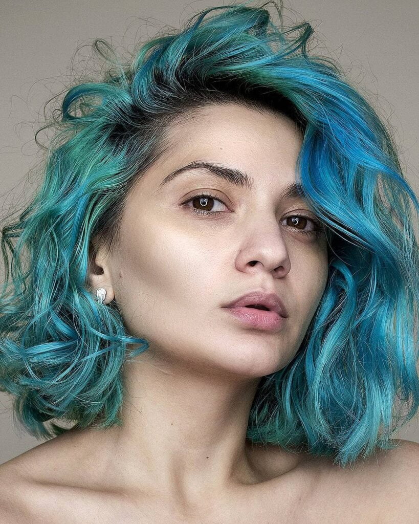 Cabelo azul turquesa: 40 ideias + 5 tintas para aderir a cor