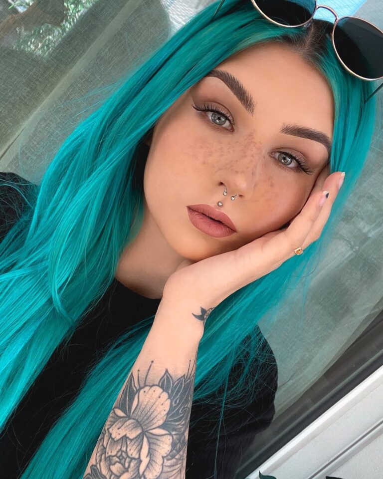 Cabelo azul turquesa: 40 ideias + 5 tintas para aderir a cor