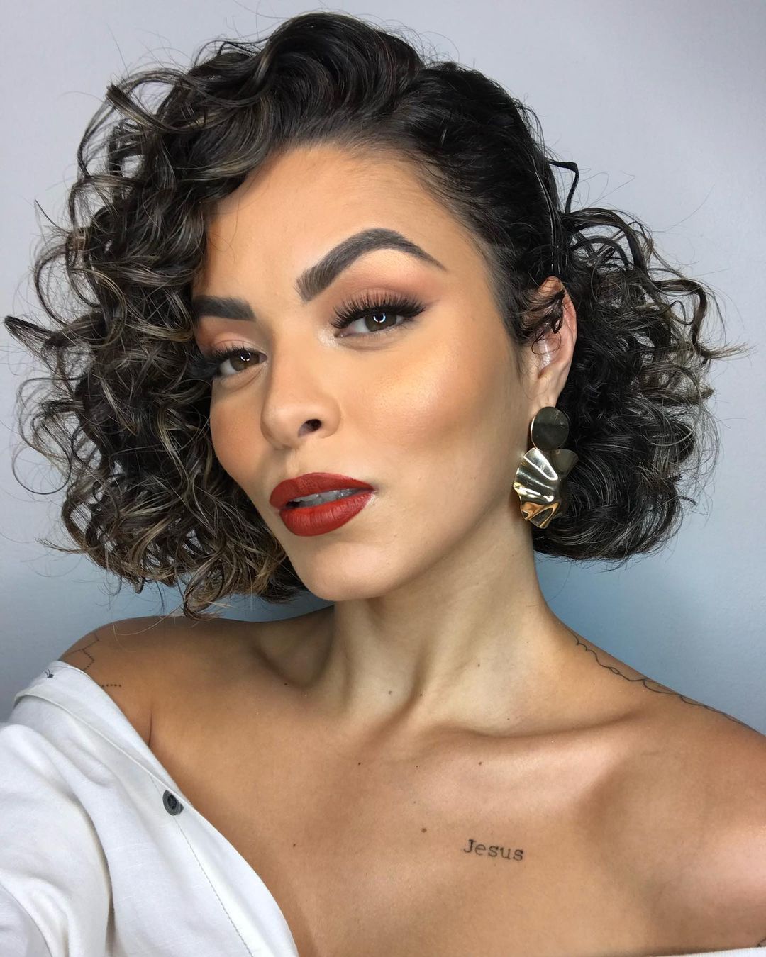 Cortes curtos modernos: 105 ideias para transformar o visual