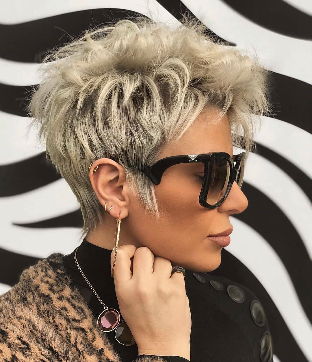 Cortes curtos modernos: 105 ideias para transformar o visual