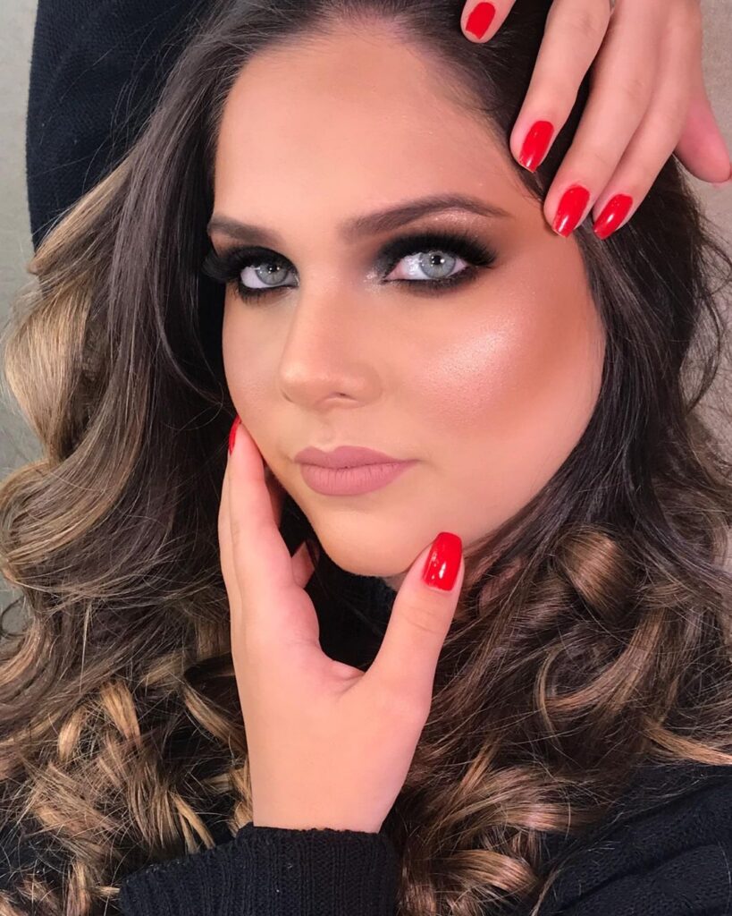 Maquiagem preta: 40 fotos para inspirar sua produção