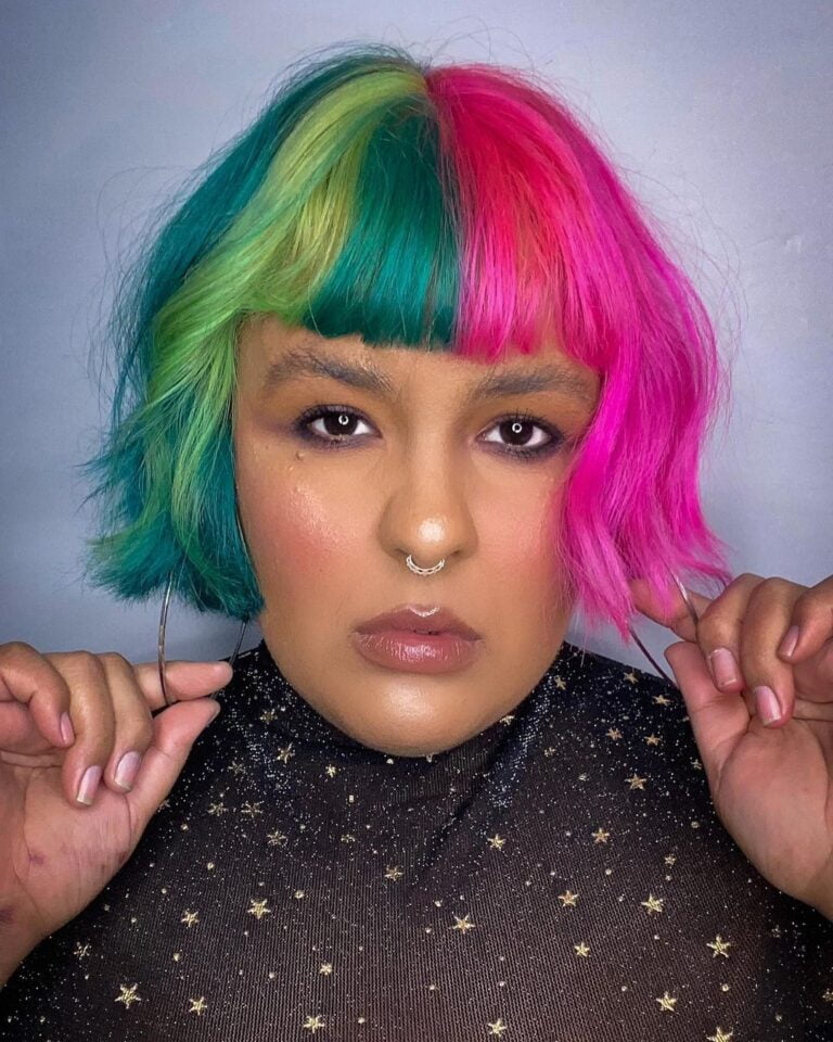 Mechas coloridas: 50 ideias + tutorias para ousar nos fios