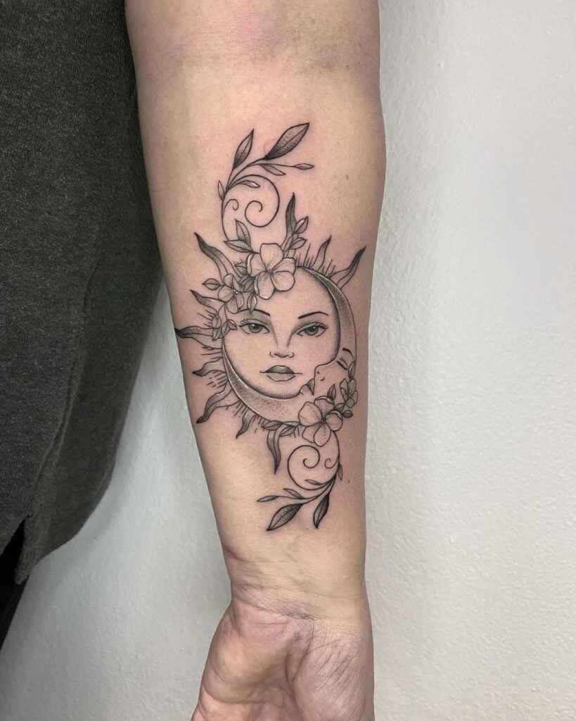 Tatuagem de lua: 70 modelos com muita estilo para inspirar