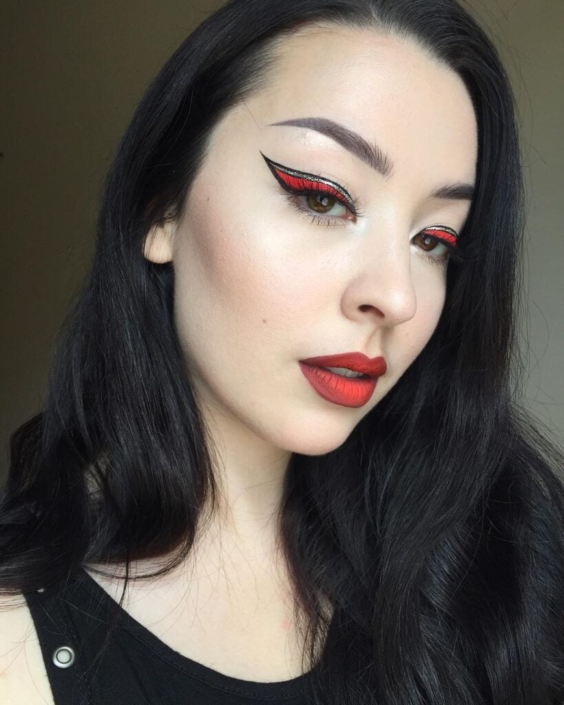 Como fazer delineado: 8 vídeos + fotos para um look incrível