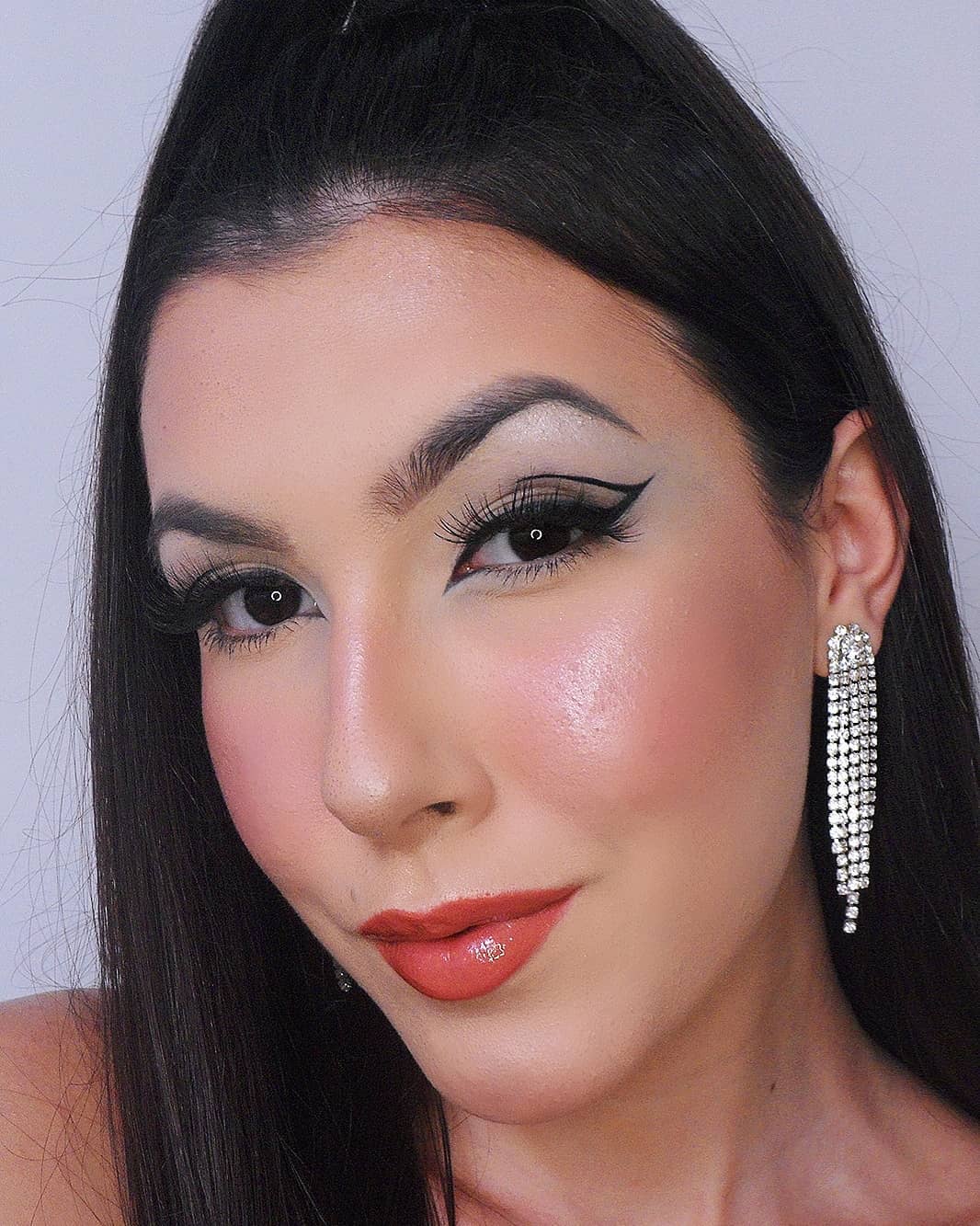 Como fazer delineado: 8 vídeos + fotos para um look incrível