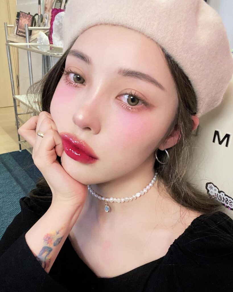 Maquiagem coreana: 30 ideias + tutoriais para fazer a sua