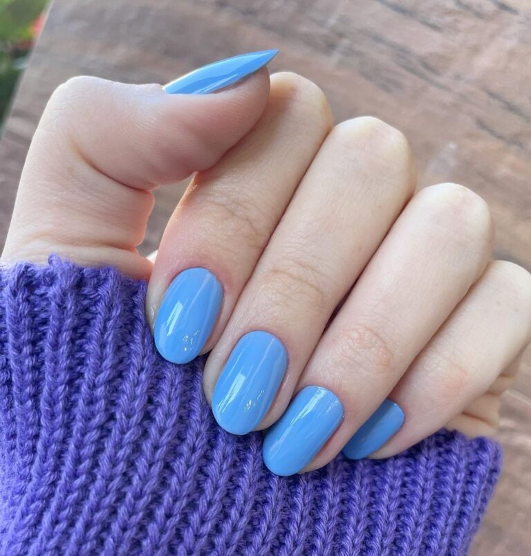 Unhas redondas: 30 ideias + vídeos para aderir a tendência