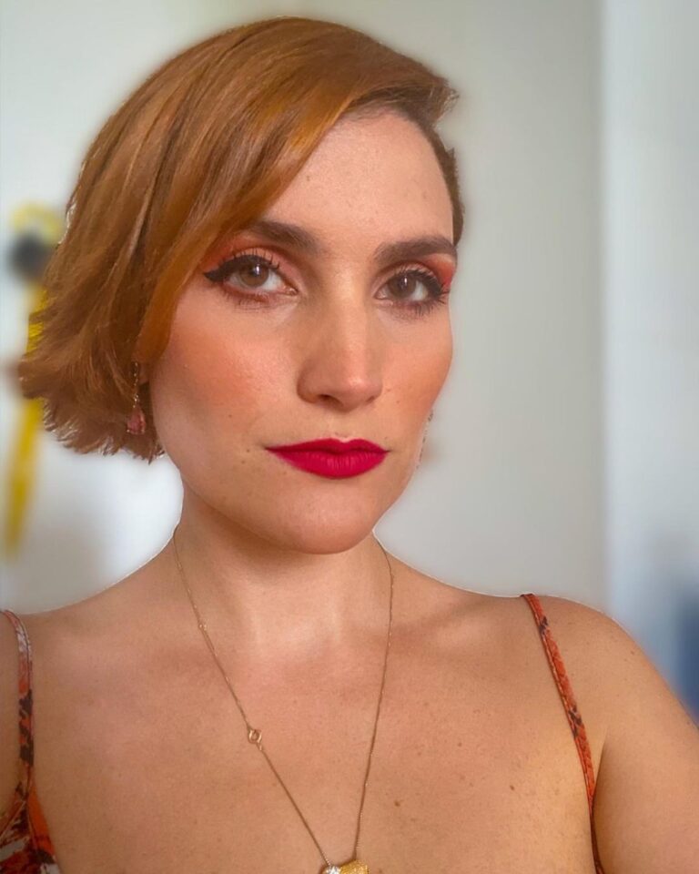 Cabelo curto liso: 70 cortes para um visual cheio de atitude