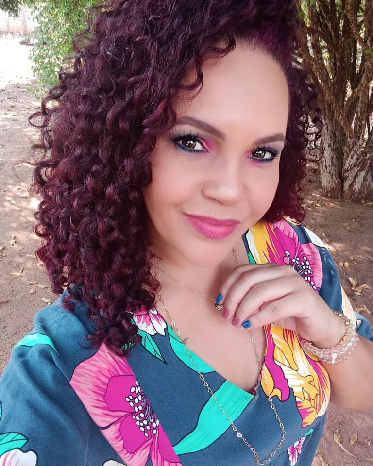 Cabelo acaju: 20 fotos para você querer esse tom de ruivo já