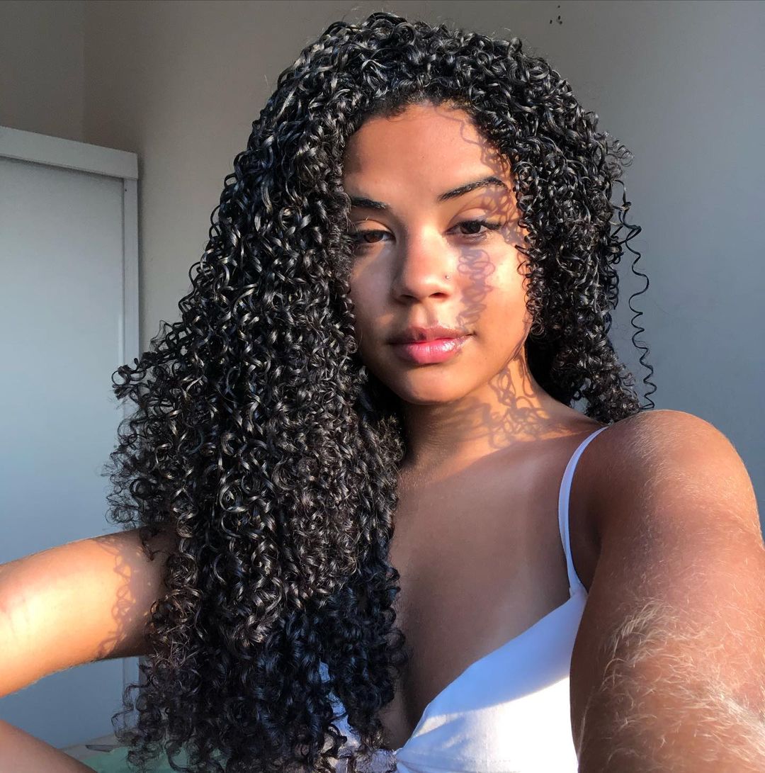 Cabelo cacheado longo: 50 lindas fotos + dicas de cuidados