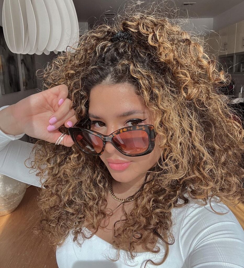 Cabelo cacheado longo: 50 lindas fotos + dicas de cuidados