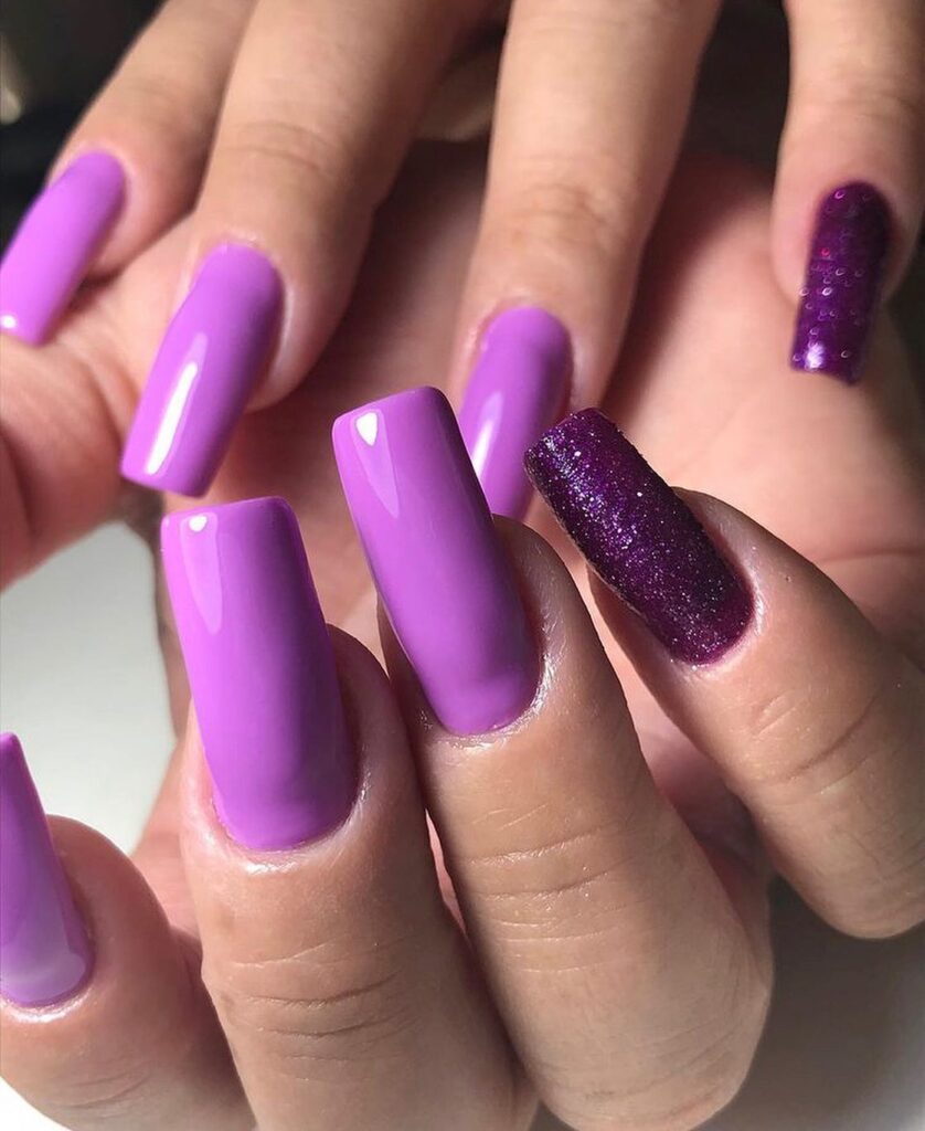 Esmalte roxo: 60 fotos arrasadoras para apostar nessa cor