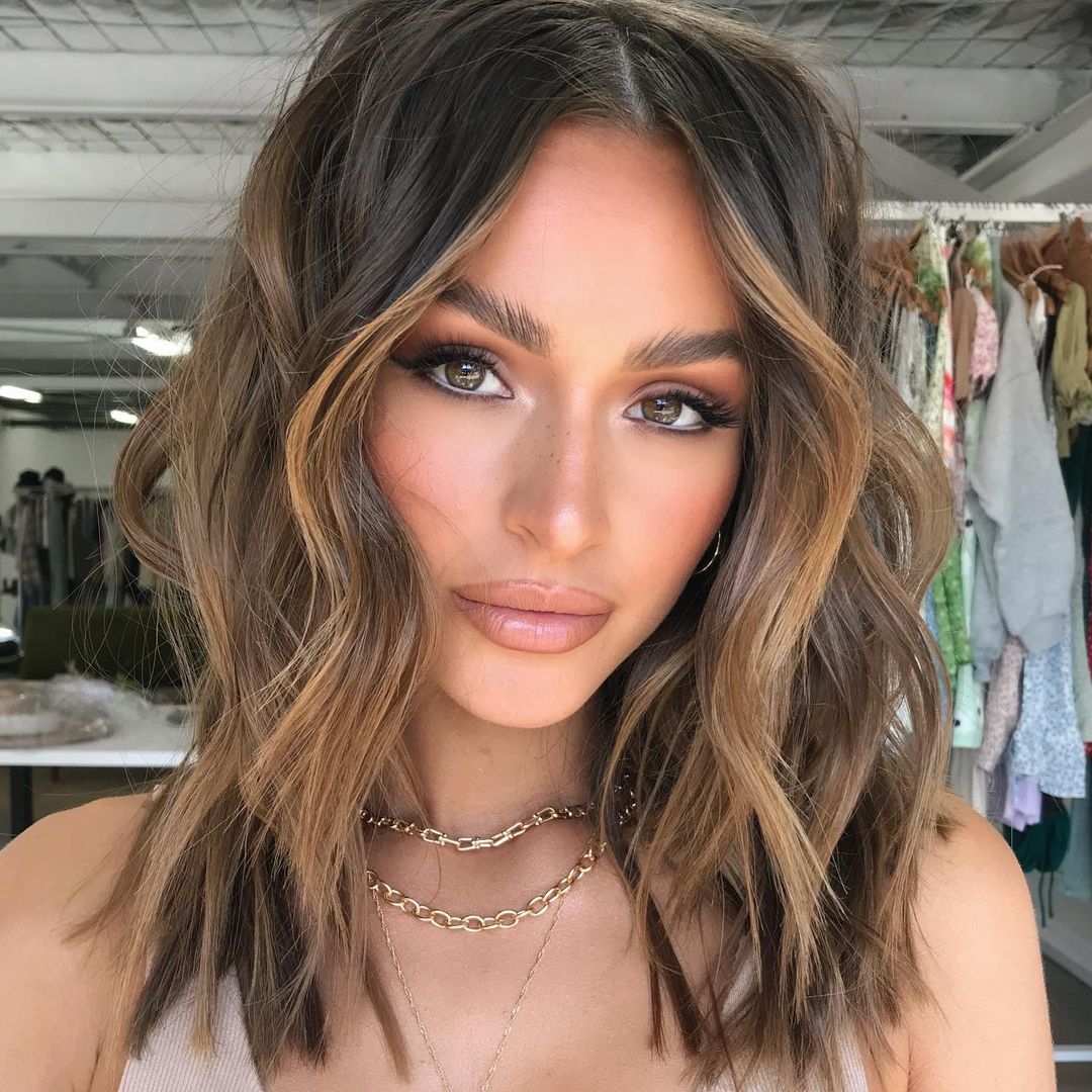 Hair contour: o que é, inspirações e vídeos sobre a técnica