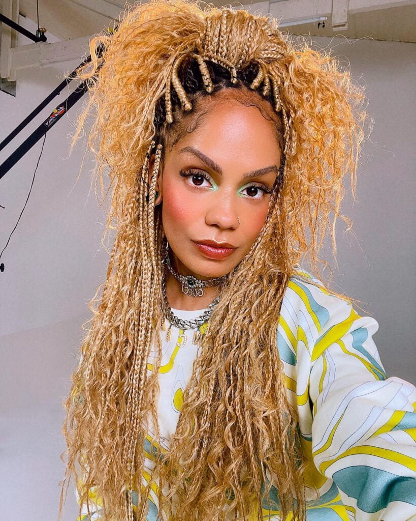 Baby hair: o que é, sua origem, 5 tutoriais + 20 inspirações