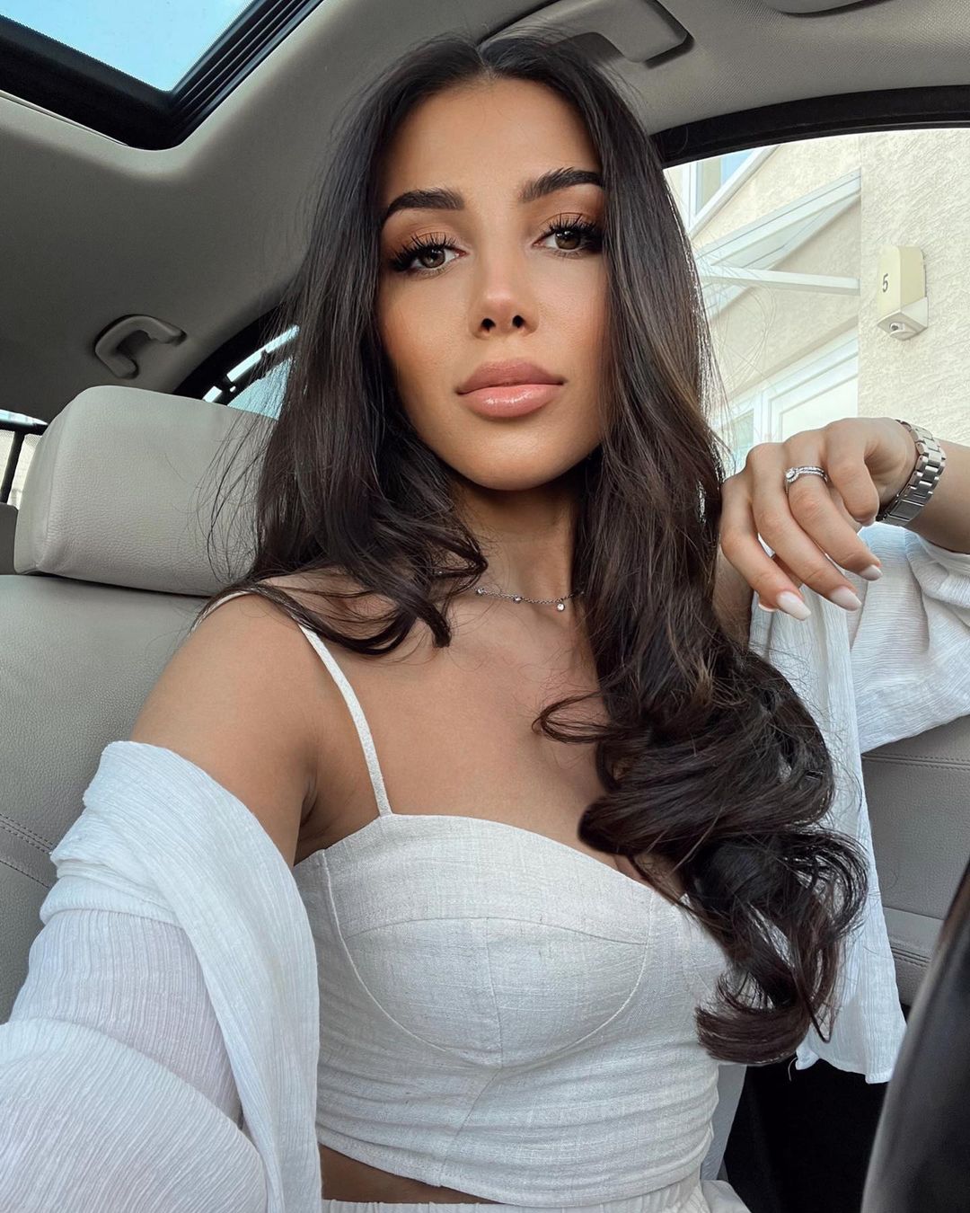 Cabelo castanho-escuro: 40 fotos, tutoriais e dicas